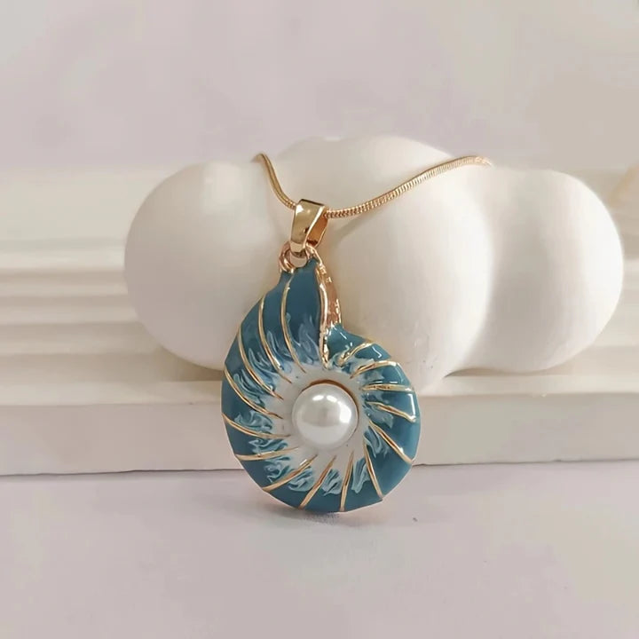 Pearl Blue Shell Necklace – Amelia Jewellery